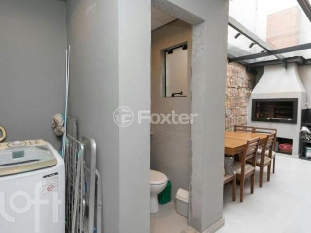 Apartamento, 2 dormitórios, 81.28 m², em Petrópolis