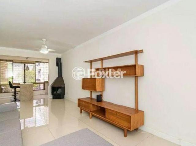 Apartamento, 2 dormitórios, 81 m², em Petrópolis