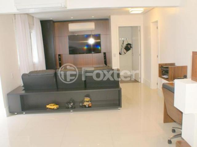 Apartamento, 2 dormitórios, 81.82 m², em Mont Serrat