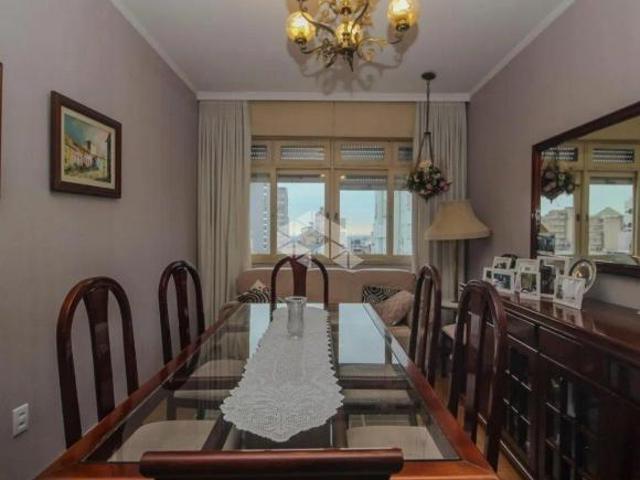 Apartamento 2 dormitórios 81m² 1 vaga no bairro Centro Histórico