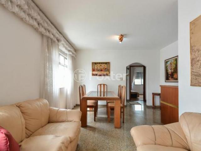 Apartamento, 2 dormitórios, 82 m², em Aclimação