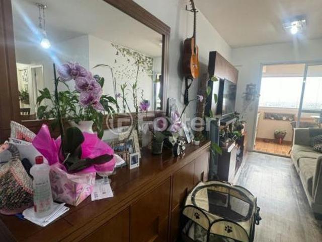 Apartamento, 2 dormitórios, 82 m², em Gopoúva