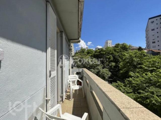 Apartamento, 2 dormitórios, 82 m², em Floresta