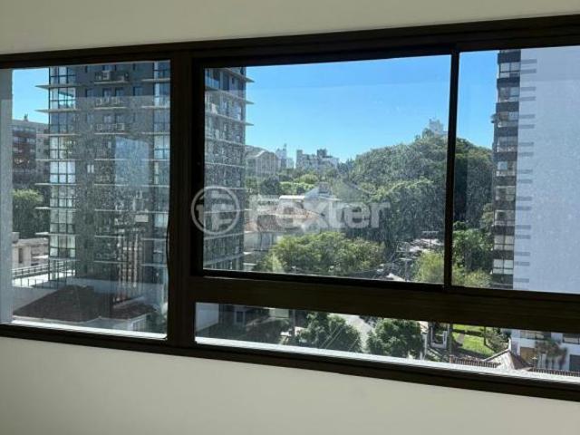 Apartamento, 2 dormitórios, 82 m², em Rio Branco