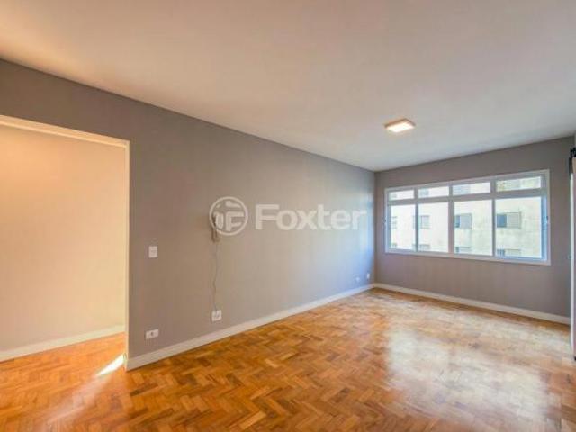 Apartamento, 2 dormitórios, 82 m², em Vila Clementino