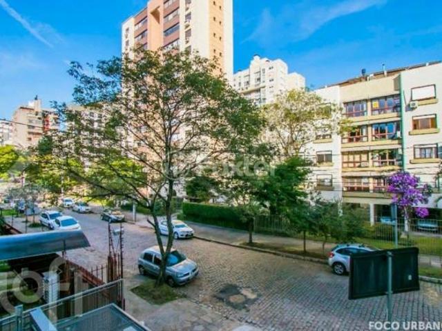 Apartamento, 2 dormitórios, 82.41 m², em Auxiliadora