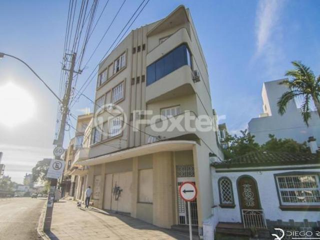 Apartamento, 2 dormitórios, 83.48 m², em Petrópolis