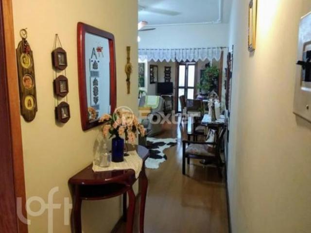 Apartamento, 2 dormitórios, 83.55 m², em Medianeira