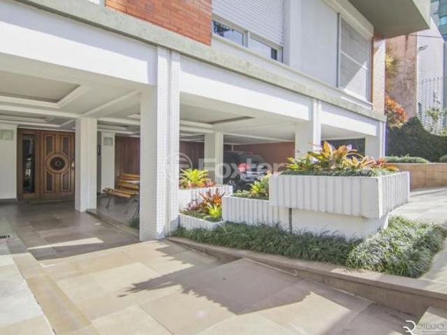 Apartamento, 2 dormitórios, 83.59 m², em Petrópolis
