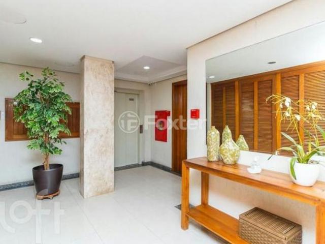 Apartamento, 2 dormitórios, 94.14 m², em Passo da Areia