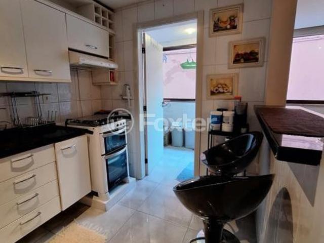 Apartamento, 2 dormitórios, 95 m², em Cidade Baixa