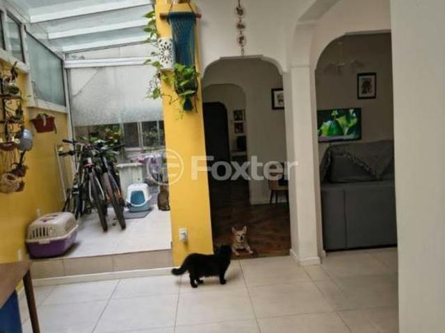 Apartamento, 2 dormitórios, 95 m², em Santana