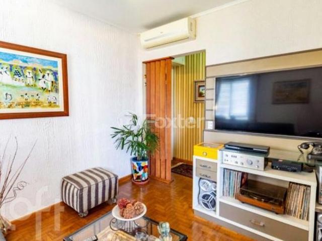 Apartamento, 2 dormitórios, 95 m², em Perdizes