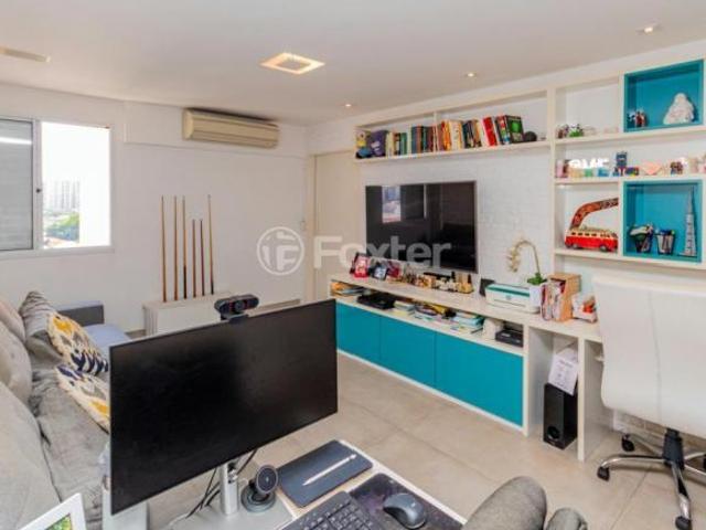 Apartamento, 2 dormitórios, 96 m², em Bom Retiro