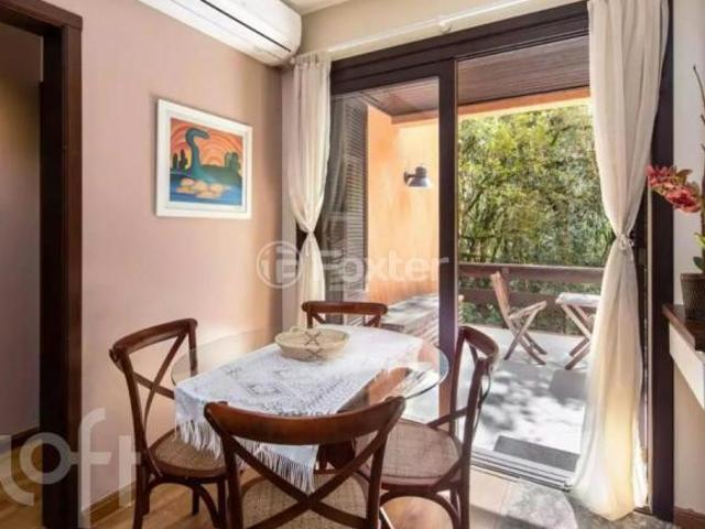 Apartamento, 2 dormitórios, 96.79 m², em Vila Suica