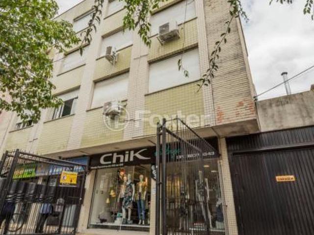 Apartamento, 2 dormitórios, 99.19 m², em Menino Deus