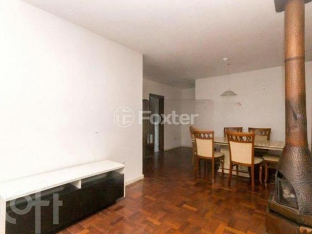Apartamento, 2 dormitórios, 90 m², em Mont Serrat