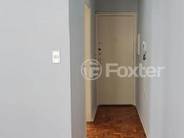 Apartamento, 2 dormitórios, 90 m², em Perdizes