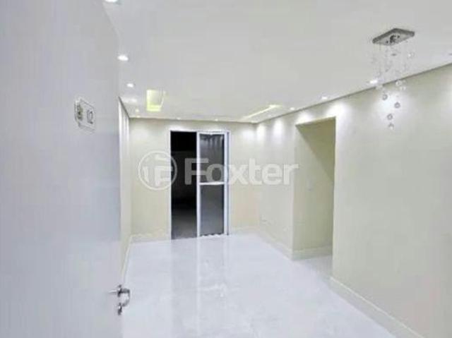 Apartamento, 2 dormitórios, 90 m², em Vila Carmosina