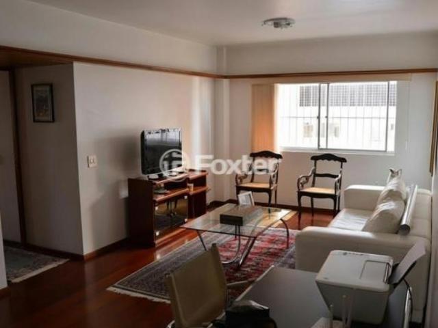 Apartamento, 2 dormitórios, 90 m², em Vila Madalena