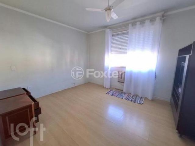Apartamento, 2 dormitórios, 91.34 m², em Centro