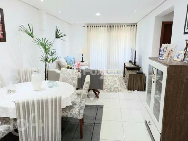 Apartamento, 2 dormitórios, 91.39 m², em Vila Rosa
