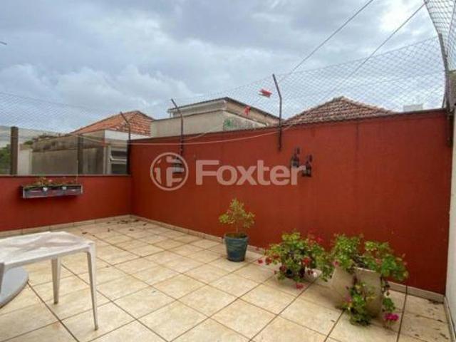 Apartamento, 2 dormitórios, 91.88 m², em Menino Deus