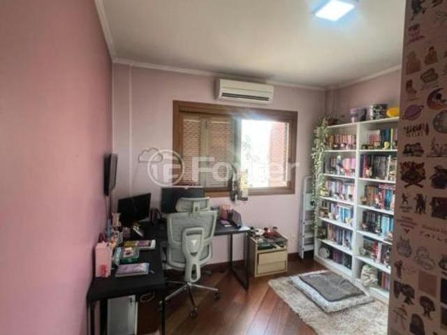 Apartamento, 2 dormitórios, 91.8 m², em Vila Jardim