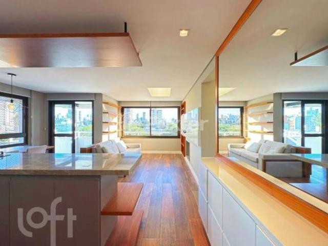 Apartamento, 2 dormitórios, 92.01 m², em Petrópolis