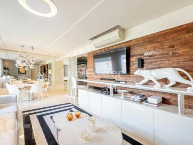 Apartamento, 2 dormitórios, 92.15 m², em Jardim Europa