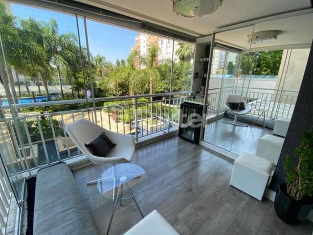Apartamento, 2 dormitórios, 92.15 m², em Jardim Europa