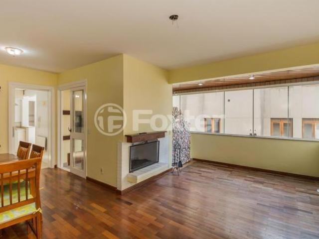 Apartamento, 2 dormitórios, 93 m², em Santana