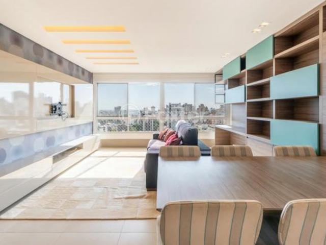 Apartamento, 2 dormitórios, 93.36 m², em Rio Branco