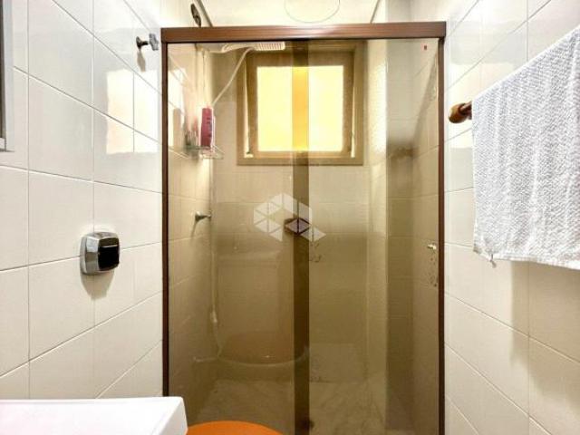 Apartamento 2 dormitórios/Quartos com Garagem. 500m Assis Brasil