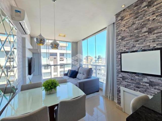 Apartamento 2 dormitórios/quartos, mobiliado e decorado com box/vaga de garagem