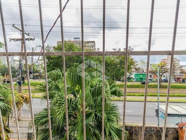 Apartamento 2 dorms com vaga na Avenida Ipiranga