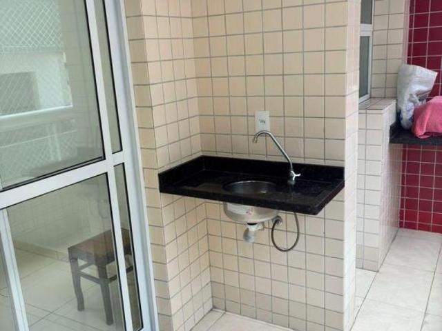 APARTAMENTO 2 DORMS SENDO 1 SUÍTE E A 350 METROS DA PRAIA DA AVIAÇÃO