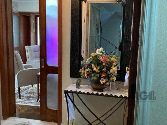 APARTAMENTO 2 dorms. 83,60 m² MENINO DEUS