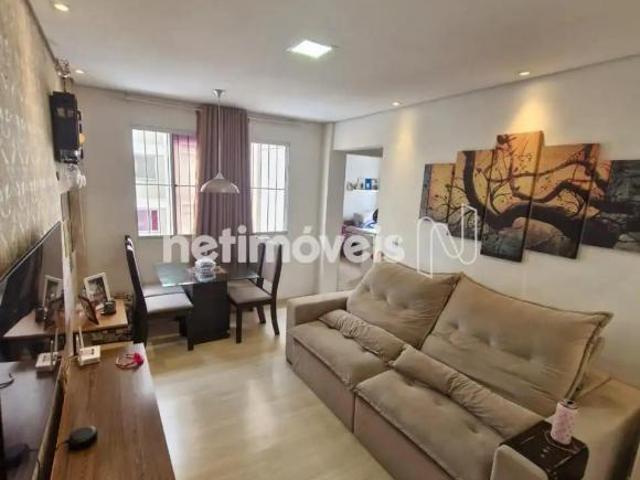 Apartamento 2 qtos, com lazer à venda, no Condomínio Villa Vitória / Vespasiano