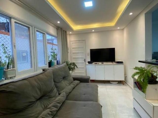 Apartamento 2 quartos, 1 banheiro social 200 metros da praia Canto do Forte