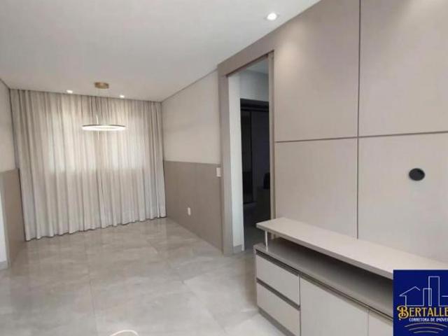 Apartamento 2 quartos, 1 suíte, 58m², varanda, 2 vagas, andar alto com vista e lazer de clube, no Ci