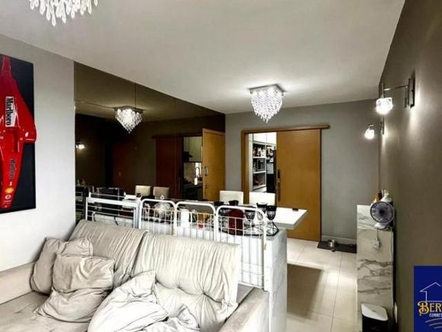 Apartamento 2 quartos, 1 suíte, 64m², 2 vagas cobertas, andar alto com vista definitiva e lazer comp