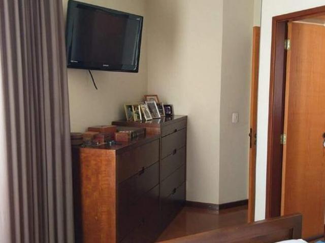 Apartamento 2 quartos, 1 suíte, 65m², 1 vaga livre e coberta, em excelente localização, no Santa Efi