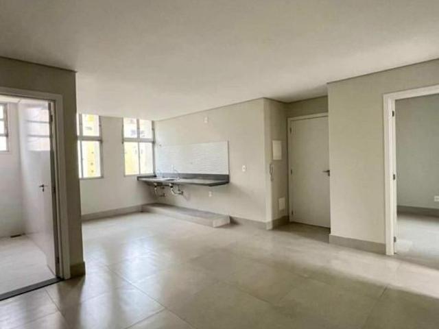 Apartamento, 2 quartos, 1 suite