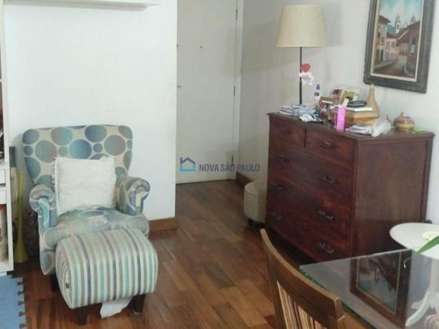 Apartamento, 2 quartos,1 suite,varanda.Vila Nova Conceição