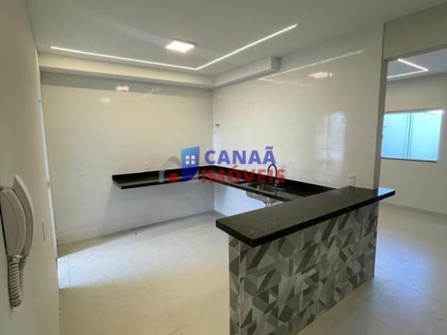 Apartamento 2 quartos,1 suite avaliado em 345 mil,à venda por 319 mil