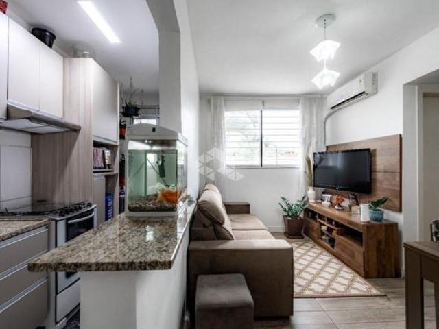 Apartamento 2 quartos, 1 suíte, banho social, 1 vaga no Sarandi