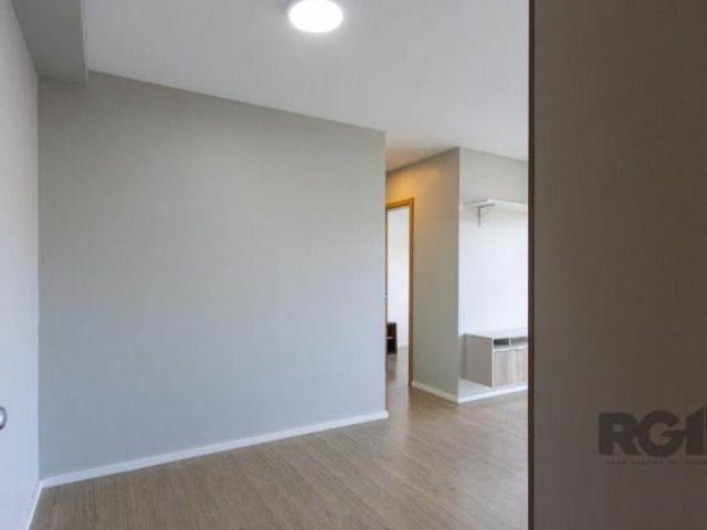 Apartamento 2 quartos 1 suite, com infra, 1 vaga Bairro Camaquã