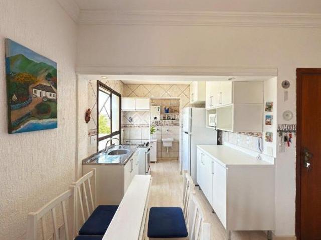 APARTAMENTO 2 QUARTOS 1 SUÍTE E UMA VAGA ESCRITURADA PRÉDIO COM ELEVADOR E SACADA COM VISTA