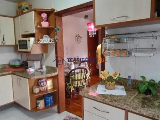 Apartamento | 2 quartos | 64,63m2 | 1 vaga rotativa | Bairro Cristal